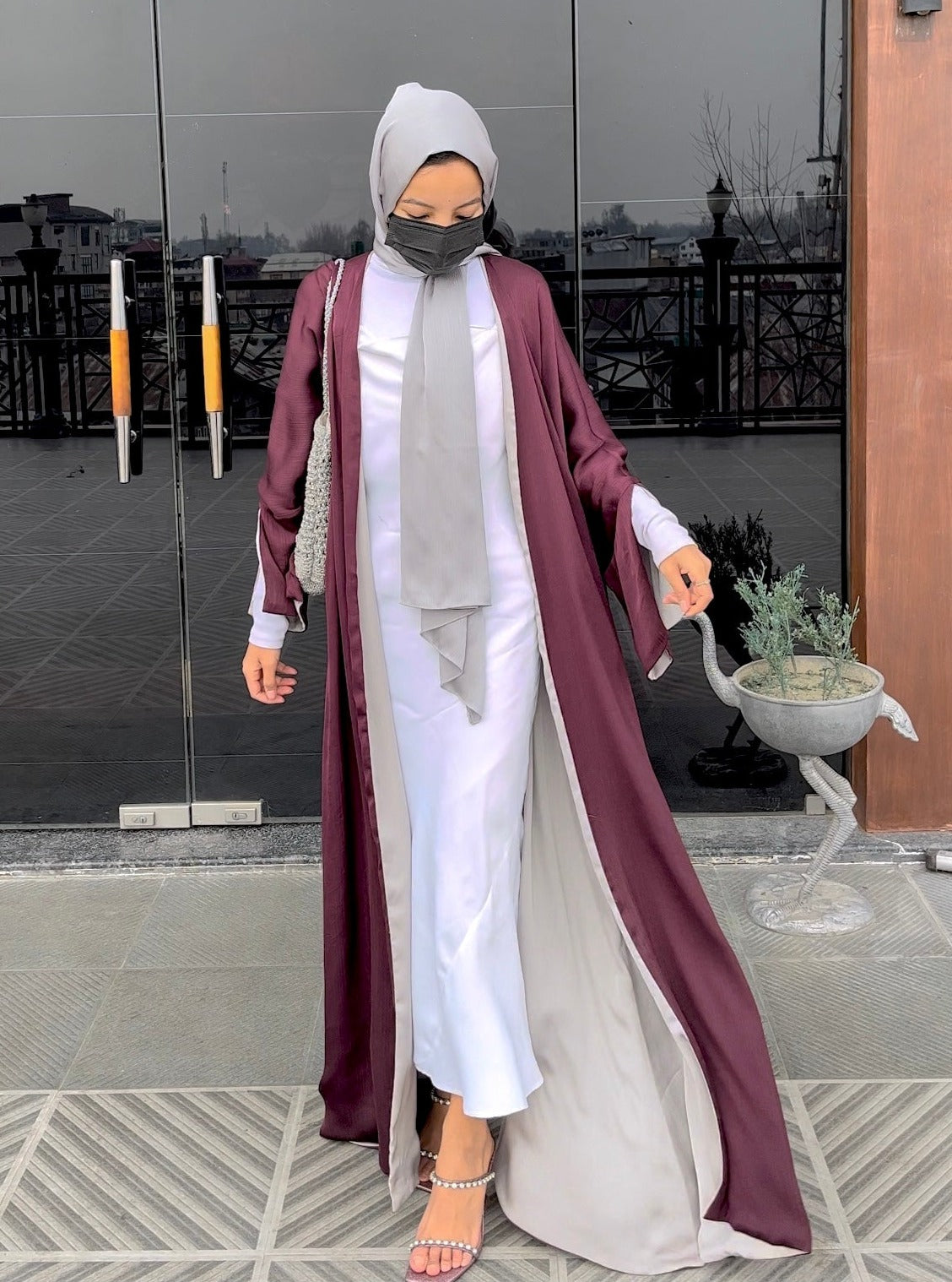 Burqa Online - Shop Stylish Burka Designs in India – Modest Essentials